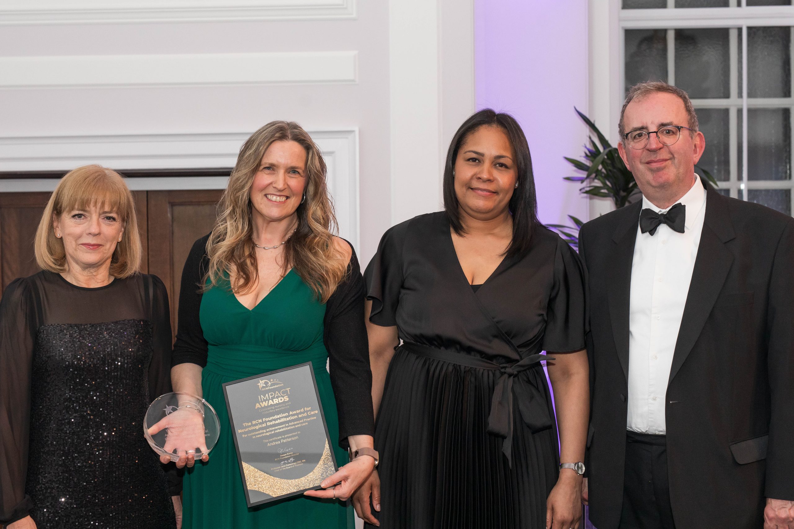 Spinal injury nurse receives national award for outstanding ...